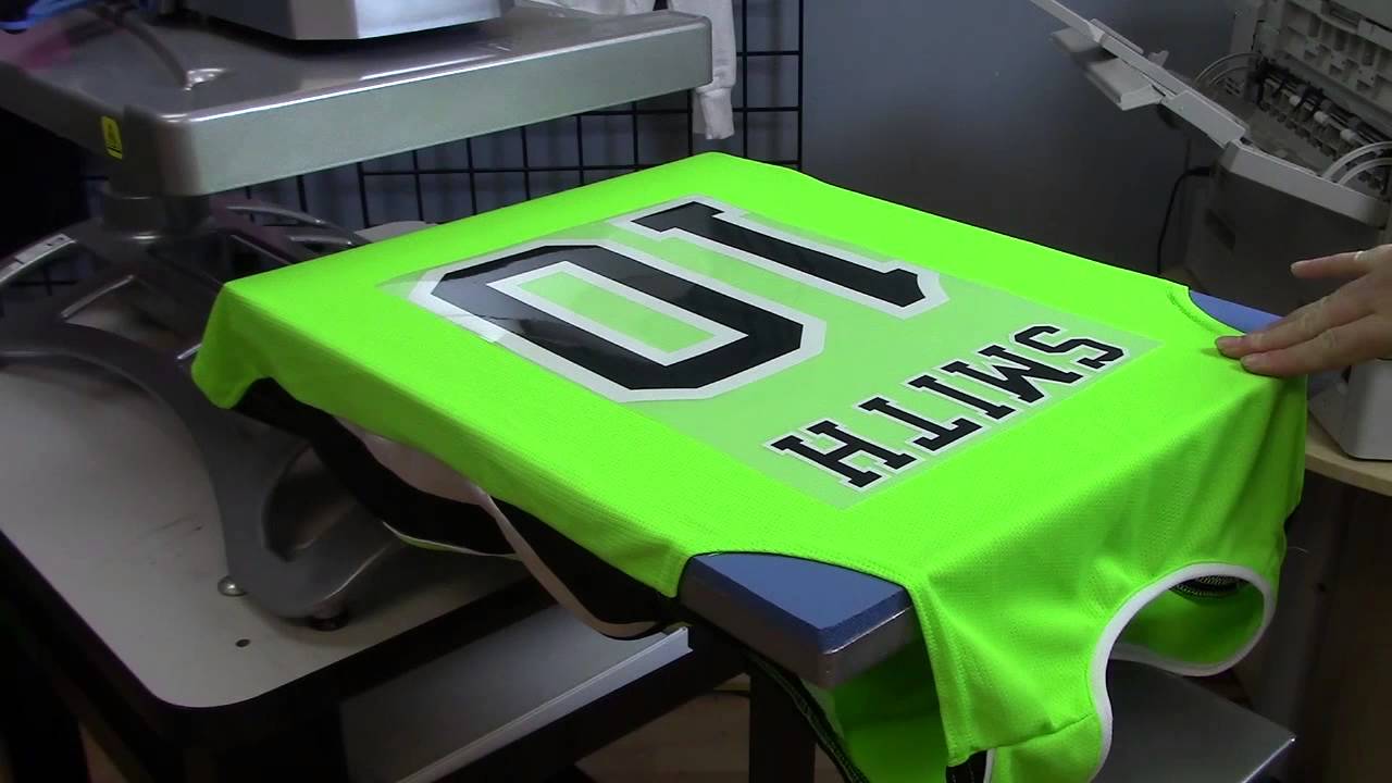 Expert Screen Printing Services for Custom Apparel